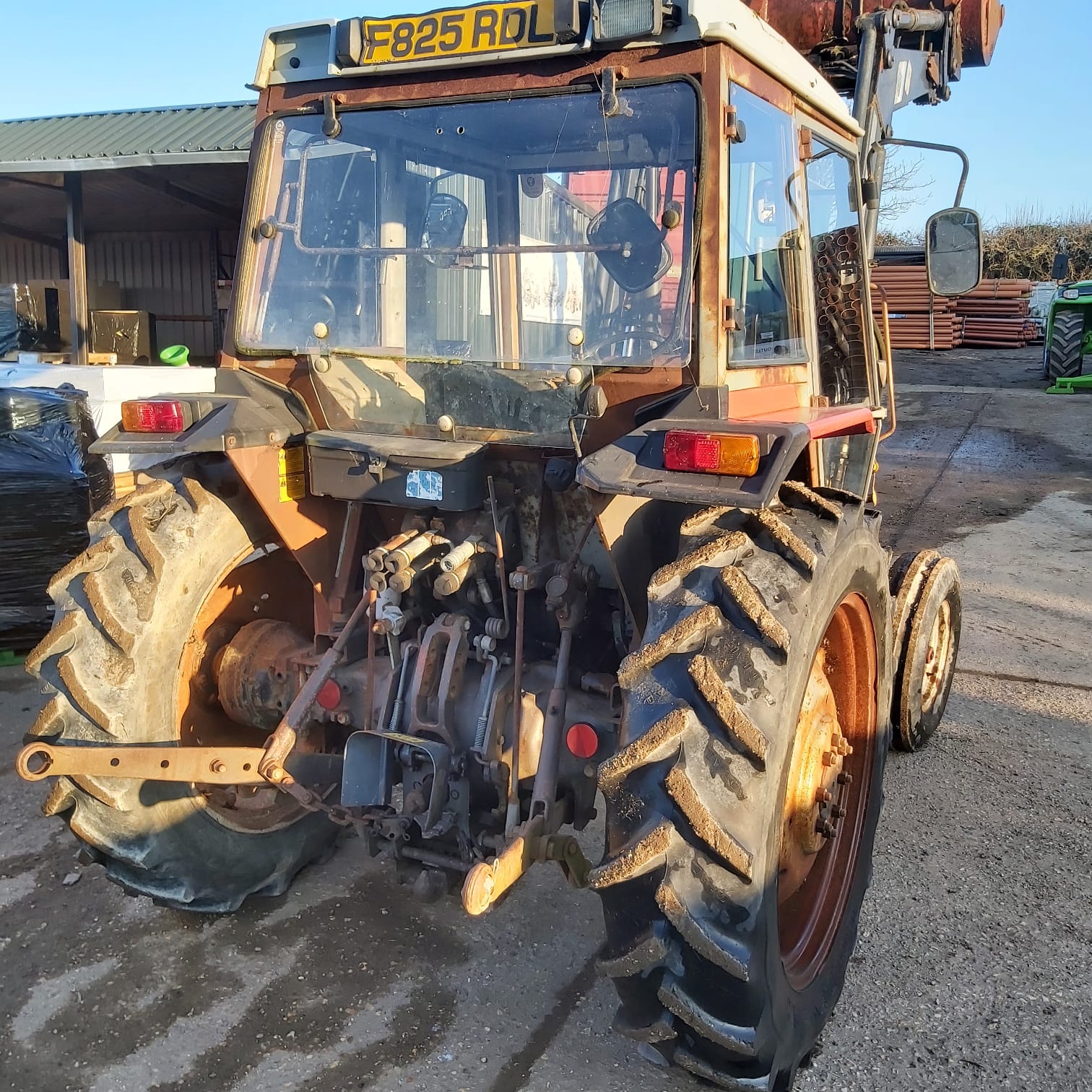 MASSEY FERGUSON 360 TRACTOR WITH FRONT LOADER - STUBBINGS BROS LTD